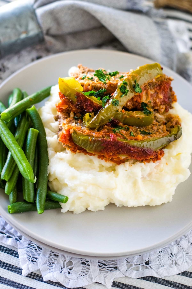 Stuffed Pepper Meatloaf Recipe - Soulfully Made
