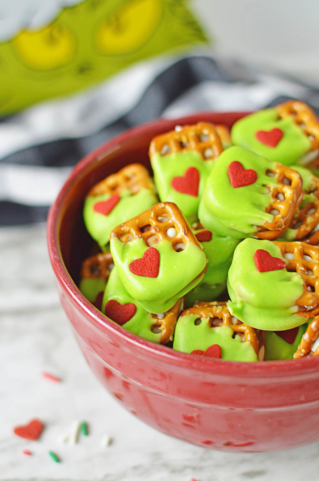Grinch Pretzel Bites - Soulfully Made