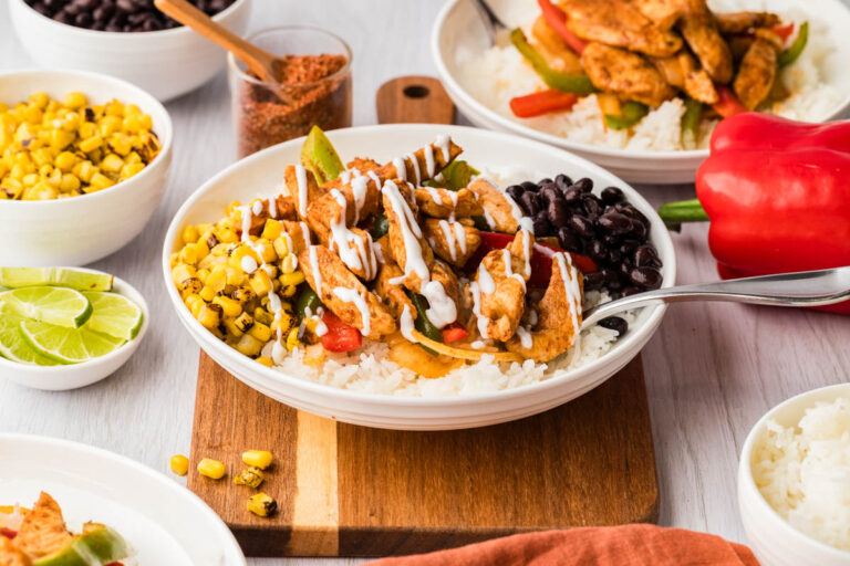 Chicken Fajita Bowls - Soulfully Made